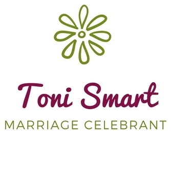 Toni Smart - Marriage Celebrants Moffat Beach | Easy Weddings