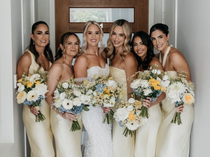 Kiss Chasey Wedding Flowers - Wedding Flowers MARMION | Easy Weddings