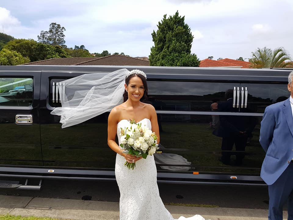 Dosh Limousines - Hummers, Chryslers & Hire Cars - Wedding Cars Albion ...